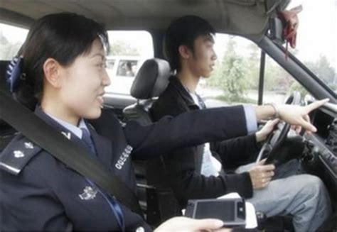 科目三安全员是警察吗 有驾