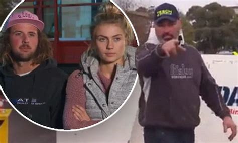 The Block S Josh Slams Rival Jason Over Stealing Plaster Daily Mail Online