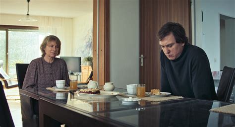 Corinna Harfouch über Ihren Neuen Film “sterben” Und Eigene Erfahrungen