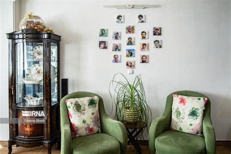 همشهری آنلاین تصاویر یک سرباز بر دیوار خانه‌های ایرانیان چرا این