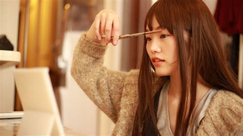 How To Cut Your Own Side Swept Bangs HubPages