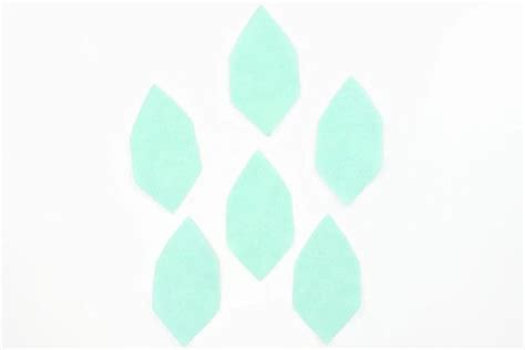 ساخت کاردستی عروس دریایی نمدی در 9 مرحله ساده