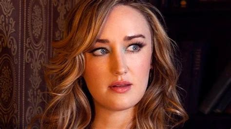 Critical Roles Ashley Johnson Files Domestic Violence Restraining