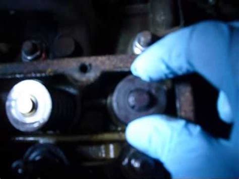 How To Check For Worn Valve Guides Youtube