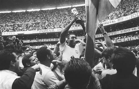 Mundial De Qatar 2022 Encontraron Una Histórica Pieza Del Trofeo Jules
