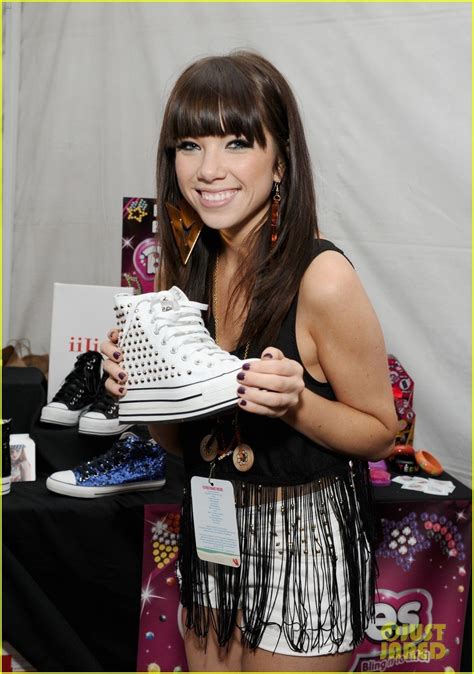 Carly Rae Jepsen Denies Sex Tape Rumors Photo 2691433 Photos Just Jared Celebrity News And