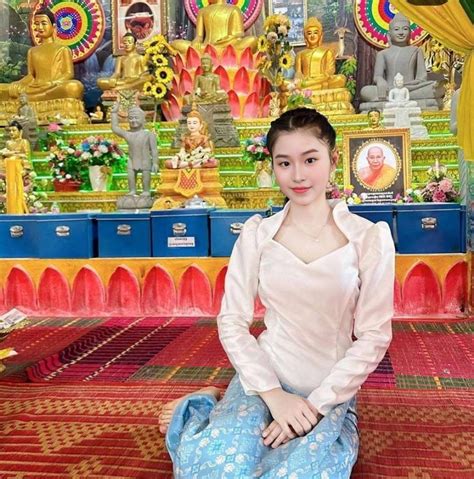 លី ងក្នុ ងខំ មិ ន 😂 តារាចម្រៀង សិល្បៈ កម្សាន្ត ព័ត៌មានថ្មីៗ សង្គម