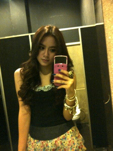 Dylan Model From Jakarta Indonesia Female Model Portfolio