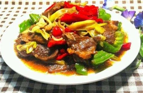 【葱爆牛肉的做法步骤图，葱爆牛肉怎么做好吃】惟嘻嘻下厨房