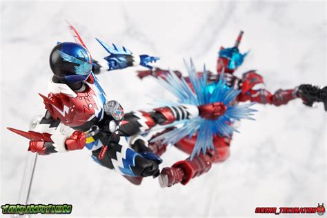 S H Figuarts Kamen Rider Build Rabbit Tank Sparkling Form Gallery