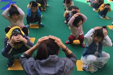 陈卓林秘书参加雅居乐幼儿园地震演习活动深化其防震意识