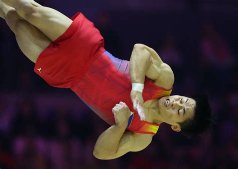 Shock Fall Denies Carlos Yulo Floor Exercise Medal In World Championships