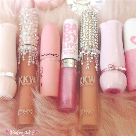 Pin De Kortney Dailey Em M A K E U P P R O D U C T S Estética