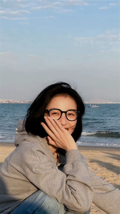 周雨彤壁纸 高清图片堆糖美图壁纸兴趣社区