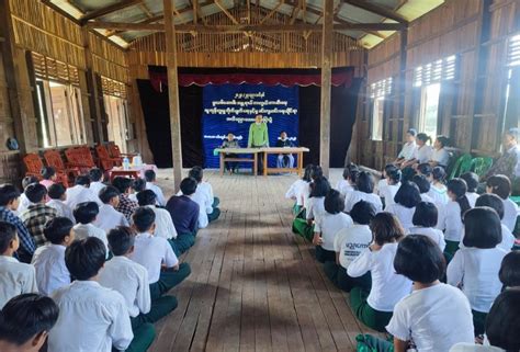 ငဖဲမြို့နယ် မင်းလွင်ကျောင်းကုန်း အခြေခံပညာအလယ်တန်းကျောင်းတွင် လူငယ