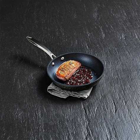 Non Stick 20cm Frying Pan Jml Hammer Coated For Gas Electric Induction Diy At Bandq