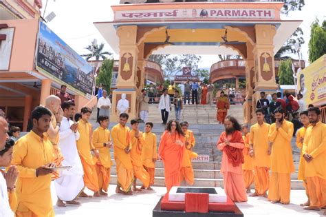 Swami Sevananda Saraswati