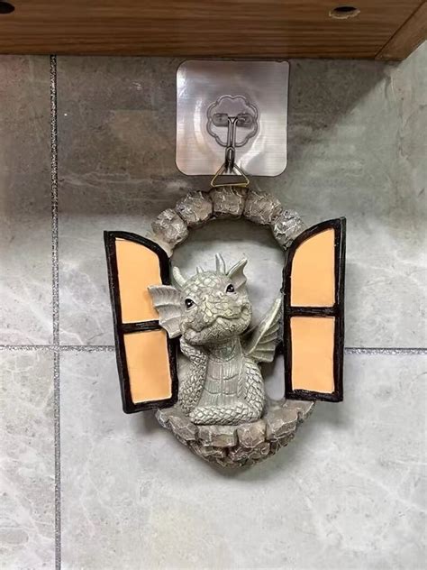 Resin Dragon Balcony Wall Decor Whimsical Home Garden Art Christmas