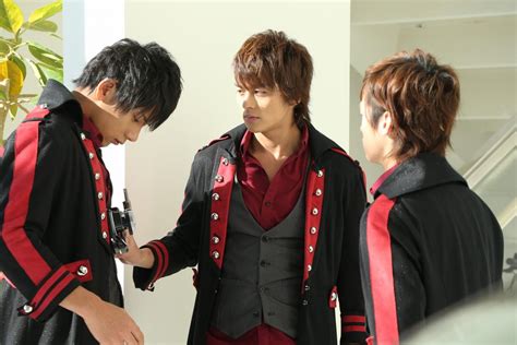 【假面骑士图鉴】假面骑士铠武的team Baron人物简介 知乎