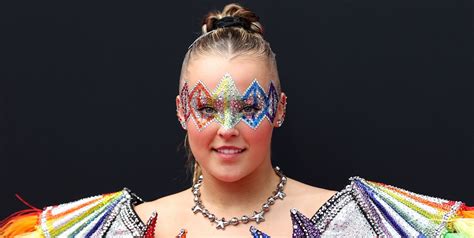 Jojo Siwa Clarifies Sexuality Amid Chris Hughes Marriage Rumours