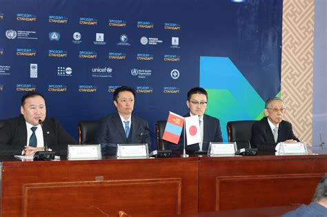 АЙМГИЙН ИТХ ЫН ДАРГА Ц БАТБОЛДЫН УРИЛГААР ЯПОН УЛСЫН БИЗНЕСИЙН ТӨЛӨӨЛӨГЧИД УВС АЙМАГТ АЖИЛЛАЖ БАЙНА