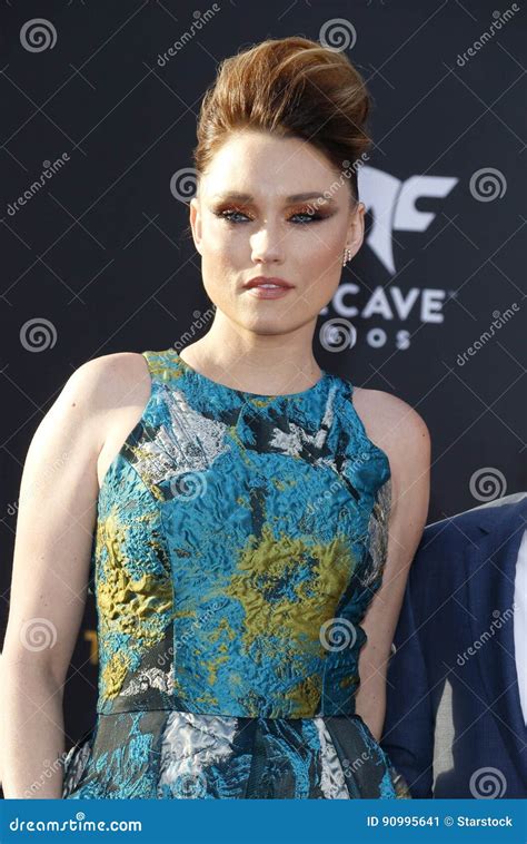 Clare Grant Editorial Photo Image Of David Chloe April 90995641