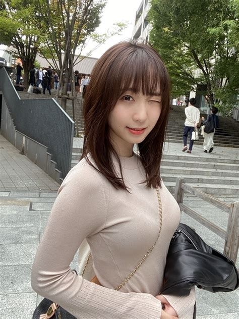 コスプレイヤー伊織もえが『ビューティフル・ドリーマー』祈願ショットを披露 ライブドアニュース