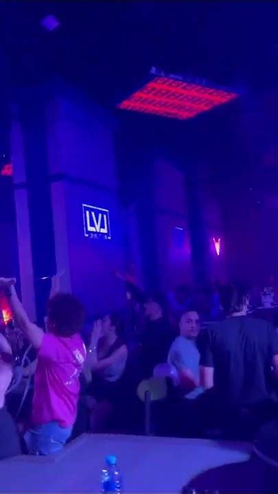 نايت كلوب سهرت كل خميس Dancing In A Night Club Youtube