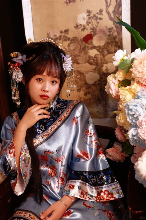 清汉女写真