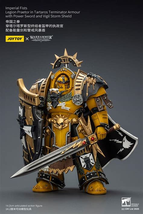 Imperial Fists Legion Praetor In Tartaros Terminator Armour With Power