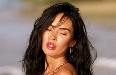 Brunettes Source Megan Fox Sports Illustrated Swimsuit