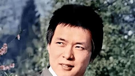 66岁迟志强现状：身体发福大变样，现定居黑龙江，儿子是他的骄傲年代人生故事