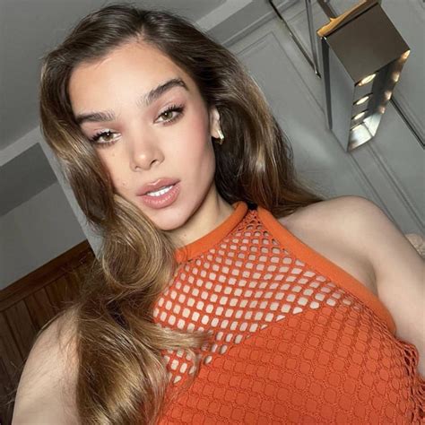 Hailee Steinfeld Rladiesofthemcu