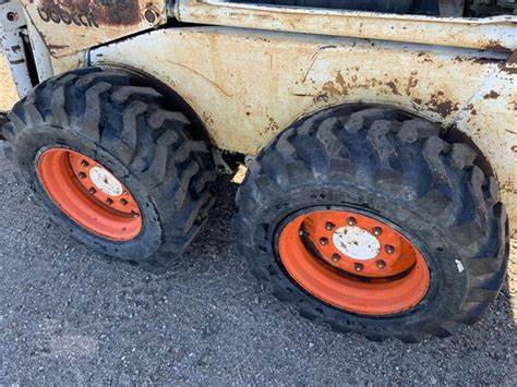 1982 Bobcat 825 Auction Results In Edson Kansas