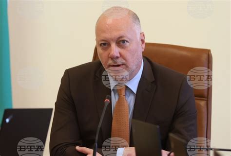 На този етап няма да внасям предложение за промяна в състава на Министерския съвет каза