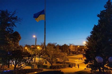 توقيف معلمة روسية بتهمة إحراق مدرسة وإعلان دعمها لأوكرانيا