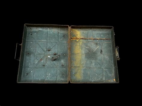 Ww2 German Steel Grenade Carry Case