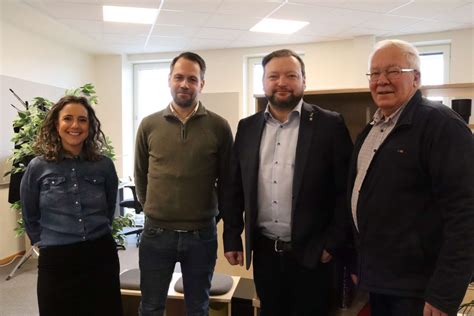Nkp Kristinehamns Kommun Vill Utbilda Lokförare Ingångslön På 40