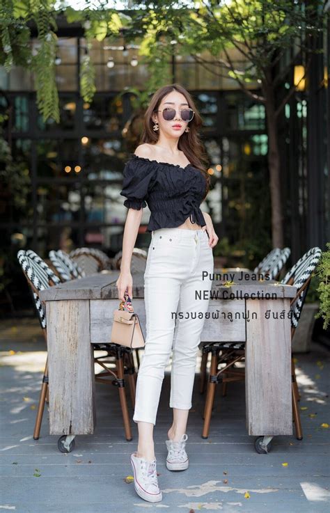 New Collection Big Size กางเกงยีนส์ผู้หญิงสุดเก๋ ผ้าลูกฟูกยืด รูปทรงบอยสลิมฟิค เอวสูง สีขาว กระ