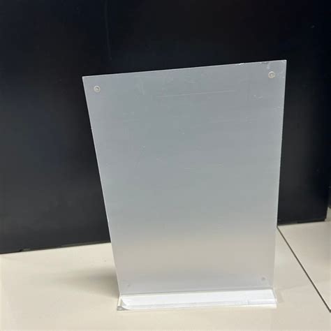 กรอบรูปอะคริลิค ป้ายเมนู A4 A5 A6 แบบแม่เหล็ก ป้ายชื่อตั้งโต๊ะอะคริลิค ป้ายตั้งโต๊ะ แนวตั้ง