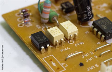 Optocoupler Vs Digital Isolator At Mary Cisneros Blog