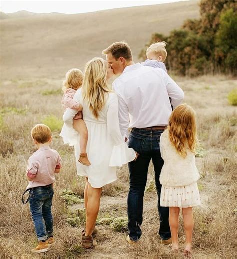 Красивые семейные картинки 72 фото