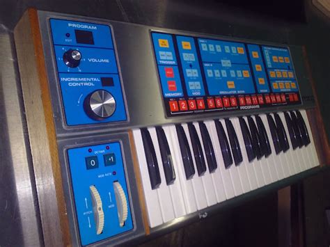 MATRIXSYNTH Moog Source Analog Synthesizer With MIDI Retrofi