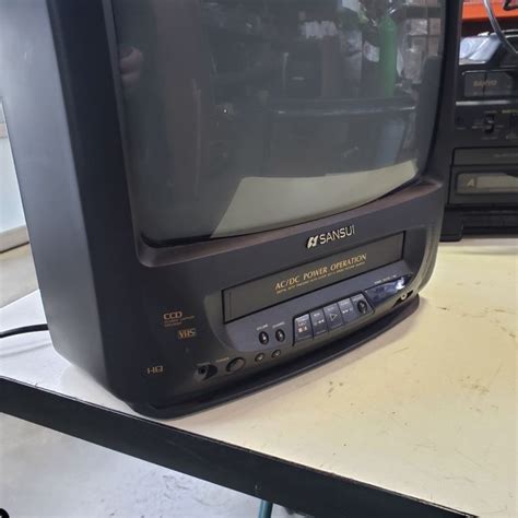 Sanyo Bass Xpander Ghetto Blaster And Sansui Tvvcr Combo