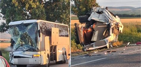 У Румунії автобус з десятками українців потрапив у смертельну ДТП фото і подробиці Oboz Ua