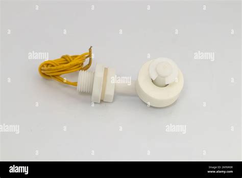 Metering Float Hi Res Stock Photography And Images Alamy