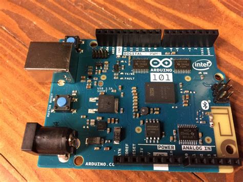 Intel Arduino BLE Blynk Tank Electron Hacks