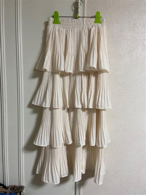 아이보리색 플리츠 주름 밴딩 롱치마s 헬로마켓