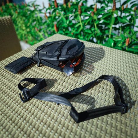 Alpaka Vertical Sling Review One Tech Traveller