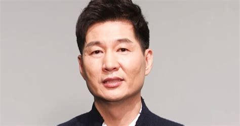 야구중계중 여자라면 Xx싶다 성희롱 발언한 캐스터 대기발령